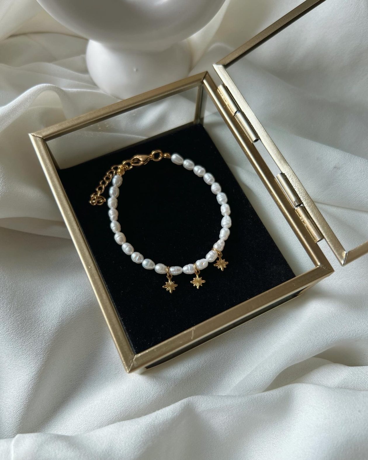 Elizabeth Freshwater Pearl Bracelet - Koogoo